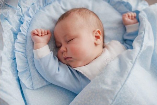 Quando e come passare dalla culla al lettino per la nanna dei bimbi Quando e come passare dalla culla al lettino per la nanna dei bimbi